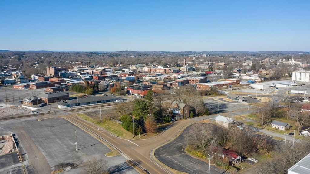 1861 - Cleveland, TN - Old House Dreams