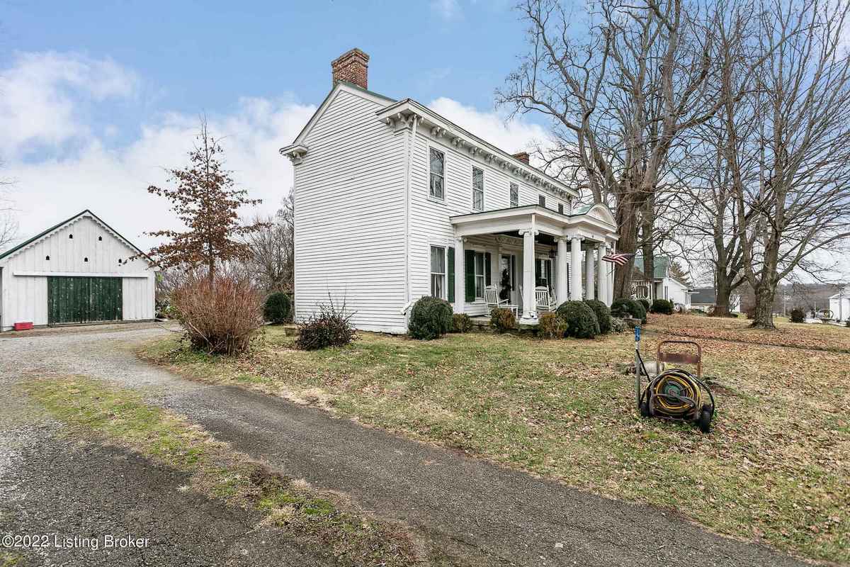 c. 1840 in Bloomfield, KY - Old House Dreams