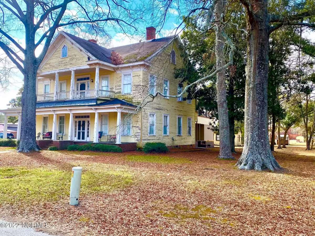 1896 - Bladenboro, NC - Old House Dreams