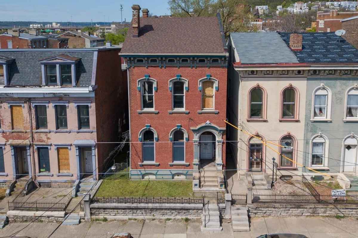 1879 Italianate in Cincinnati, OH - Old House Dreams