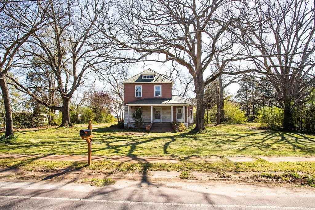 1895 in Starr, SC - Old House Dreams