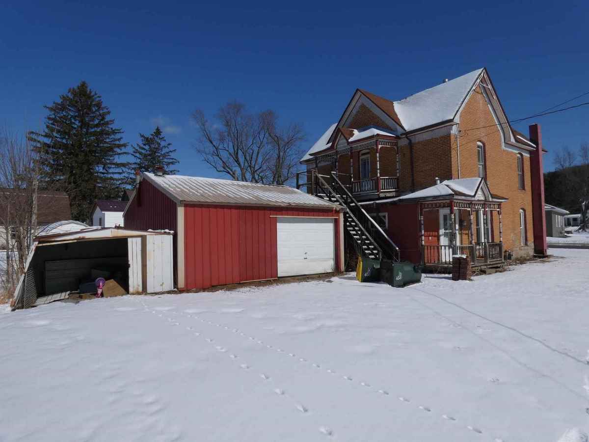 Readstown, WI - Old House Dreams