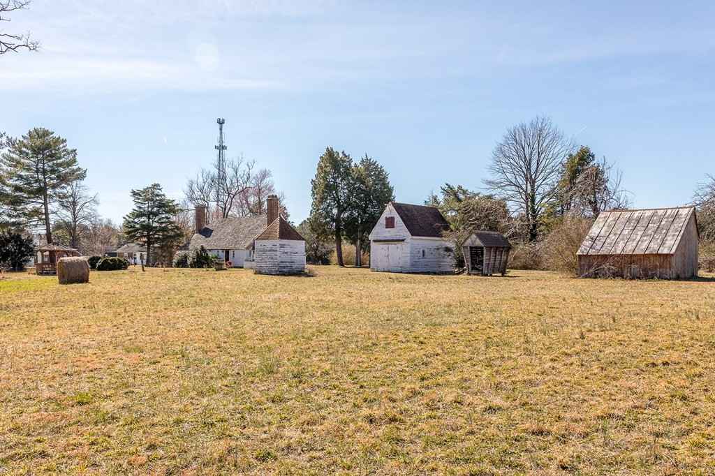 1761 in Farnham, VA - Old House Dreams