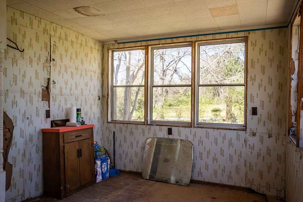 1895 in Starr, SC - Old House Dreams