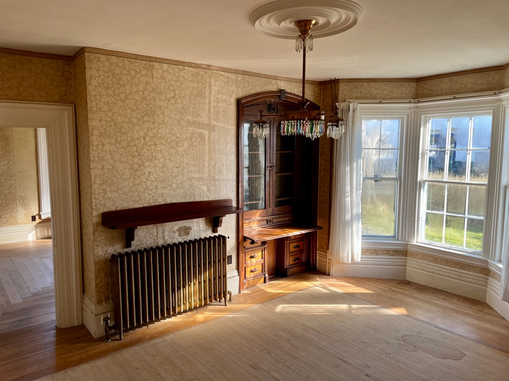 Gothic Revival in Hebron, Nova Scotia - Old House Dreams