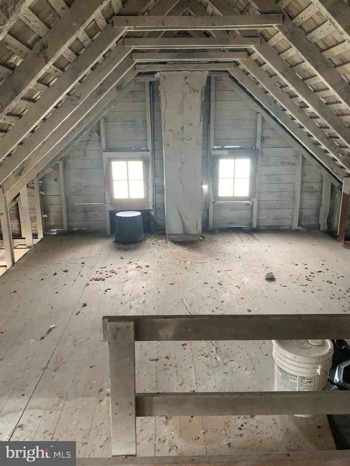 c. 1860 in Townsend, DE - Old House Dreams