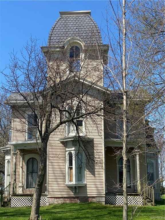 1858 Italianate in Oakfield, NY - Old House Dreams