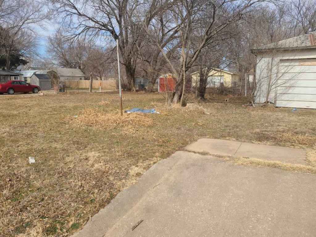 Anthony, KS - Old House Dreams