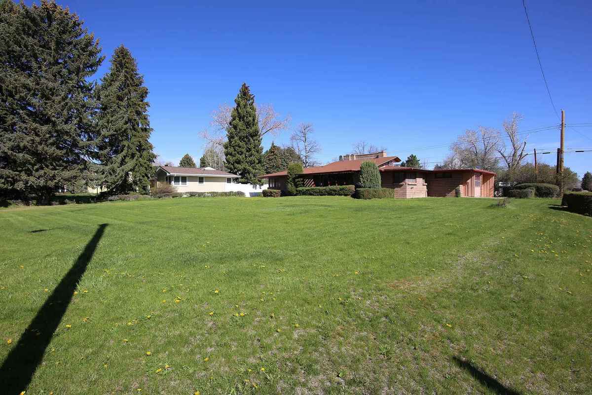1950 Ranch in Sheridan, WY - Old House Dreams