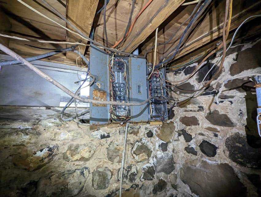 Deep Brook, Nova Scotia - Old House Dreams