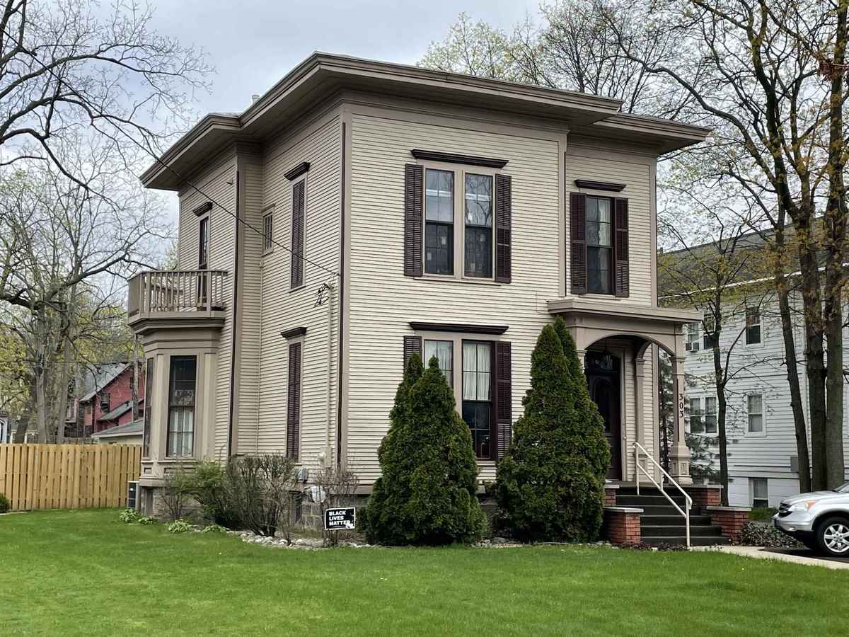 1873 Italianate in Kalamazoo, MI - Old House Dreams