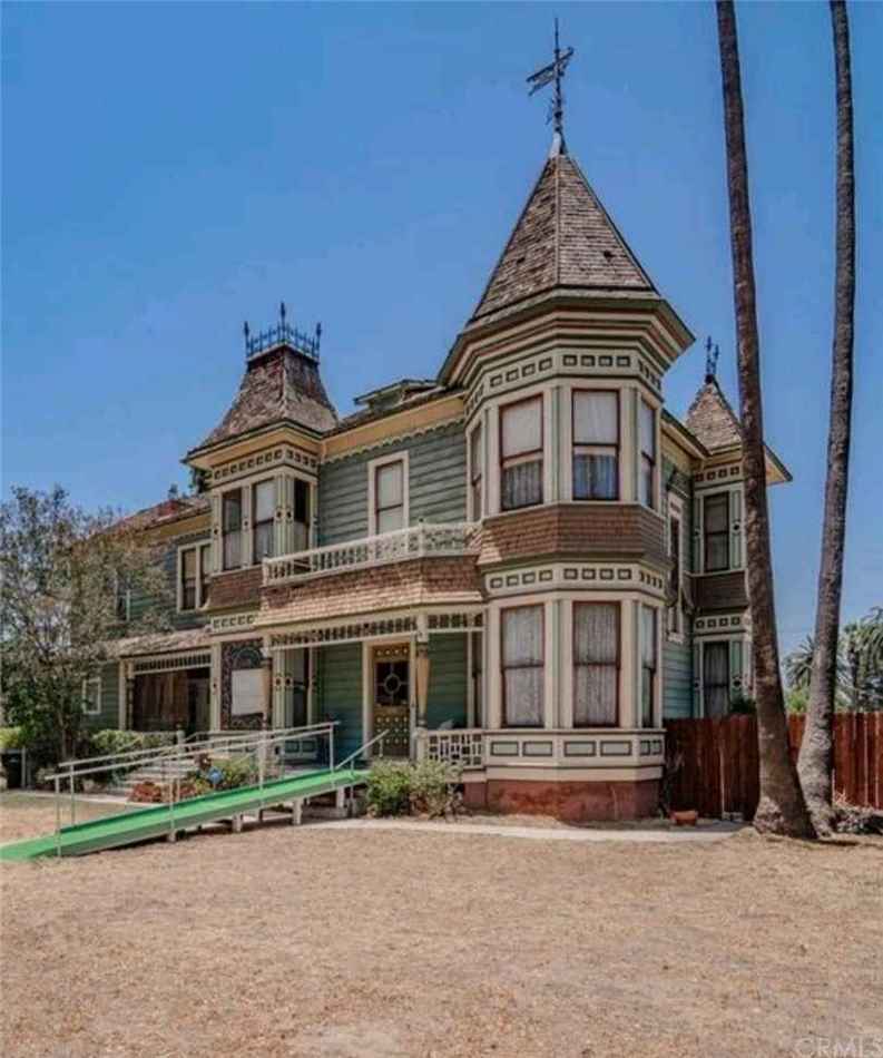 1884/1890 in Riverside, CA - Old House Dreams