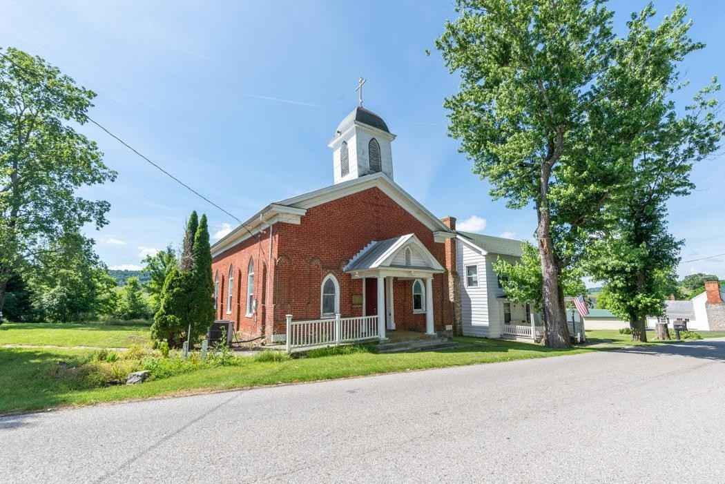 1884 Church in Middlebrook, VA - Old House Dreams