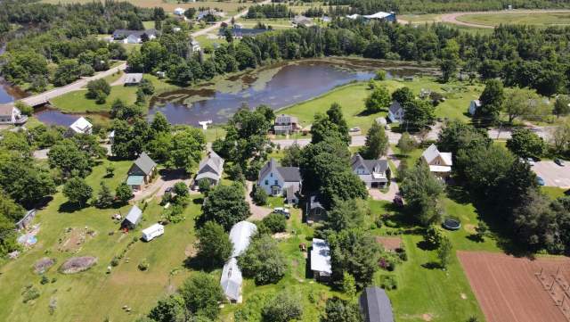 1859 Gothic Revival in Tyne Valley, Prince Edward island - Old House Dreams
