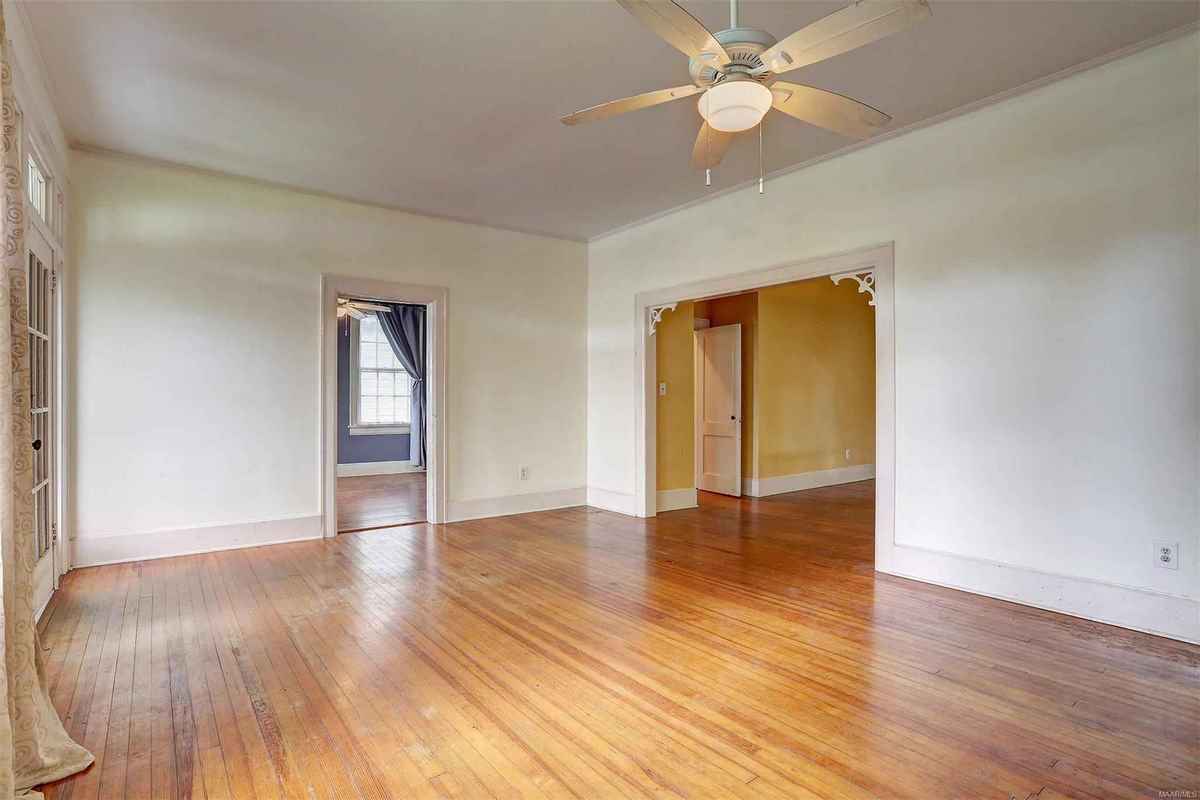 1926 Colonial Revival in Montgomery, AL - Old House Dreams