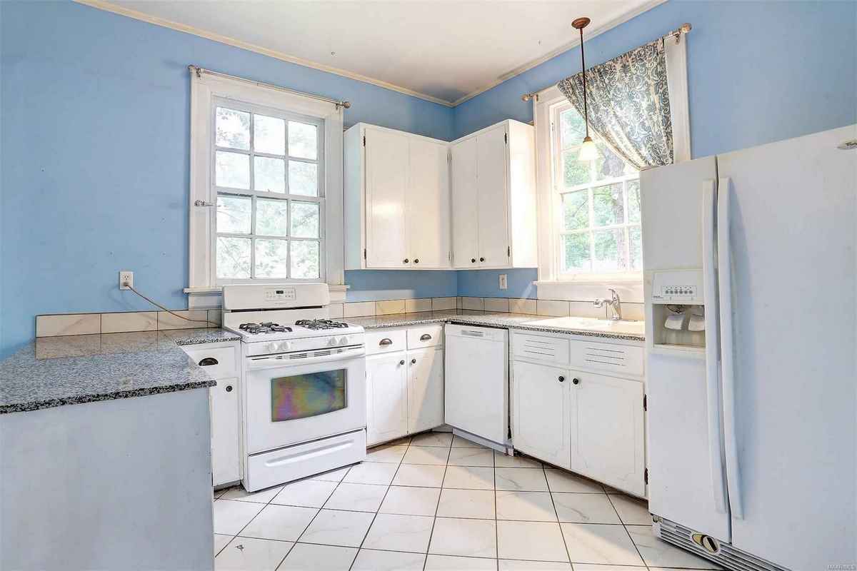 1926 Colonial Revival in Montgomery, AL - Old House Dreams