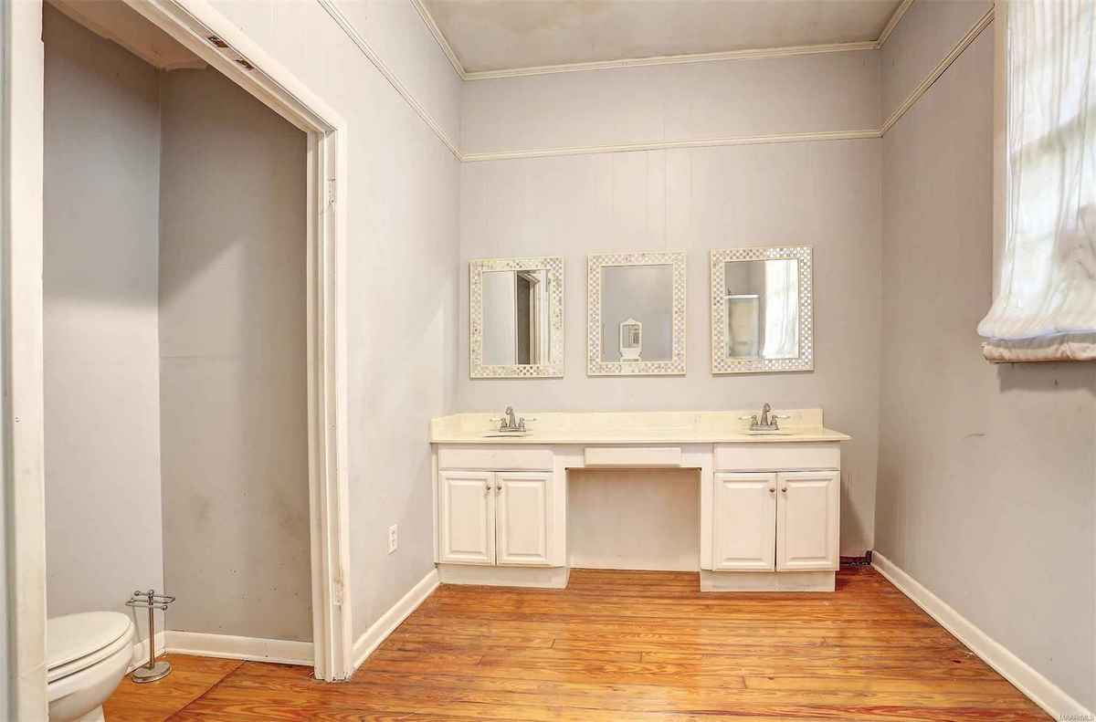 1926 Colonial Revival in Montgomery, AL - Old House Dreams