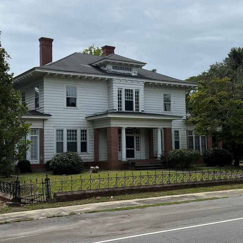 Alcolu, SC - Old House Dreams