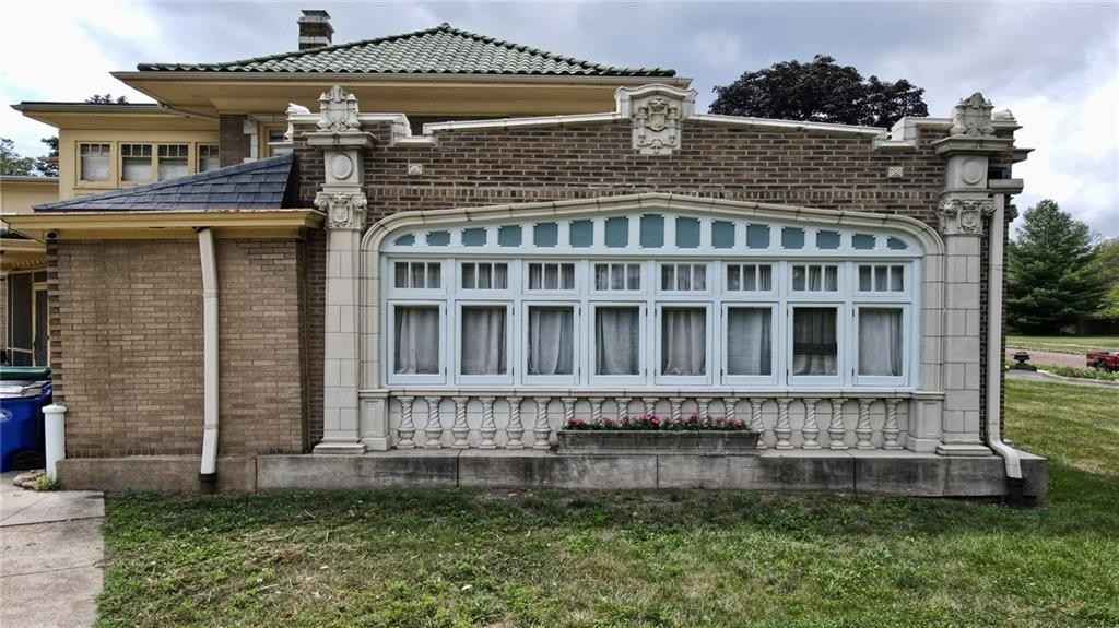1915 Tudor Revival in Decatur, IL - Old House Dreams