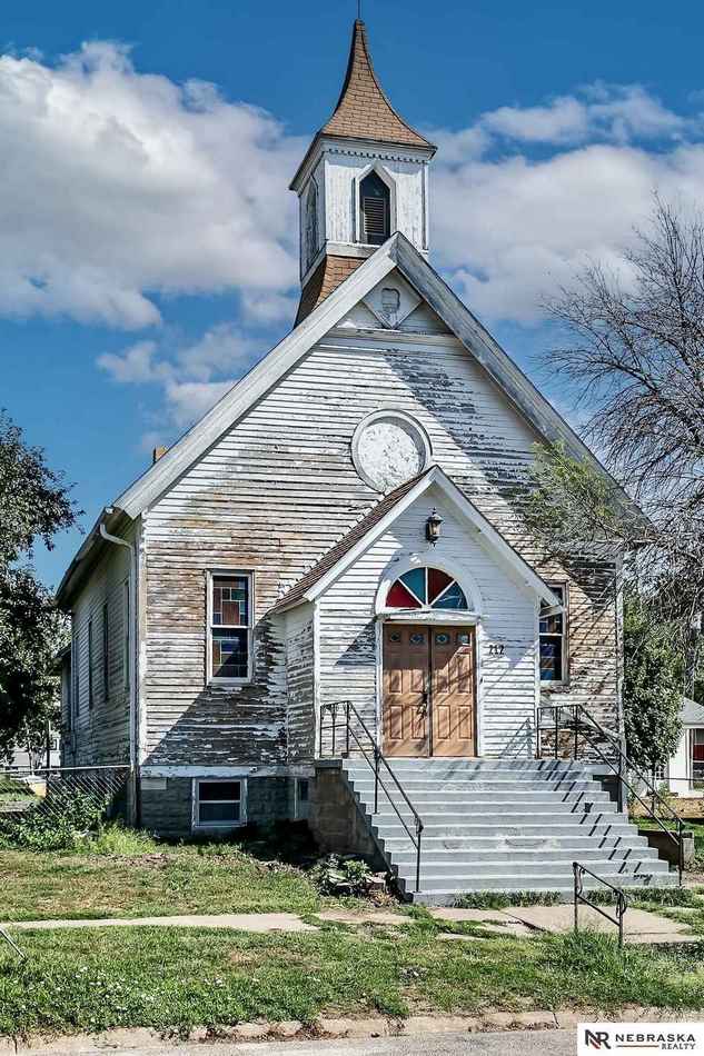 Church in Kennard, NE - Old House Dreams