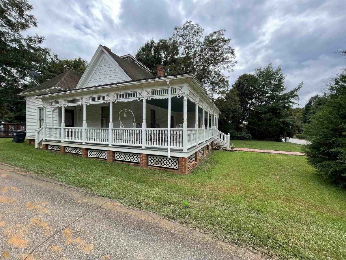 1902 in Mansfield, GA - Old House Dreams