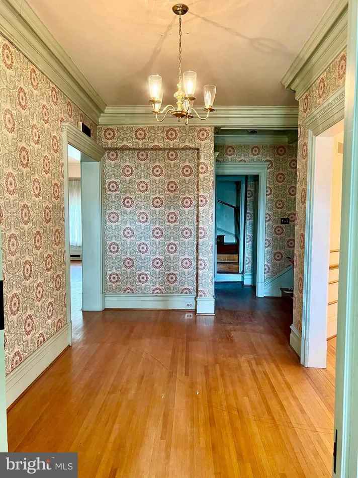 1905 Classical Revival in Reading, PA - Old House Dreams