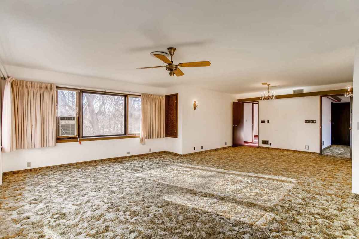 1960 in Des Plaines, IL - Old House Dreams