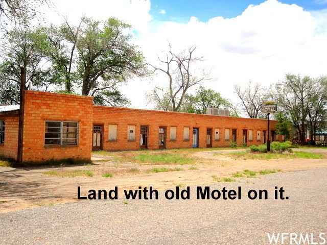 Old hotels for sale. - Old House Dreams