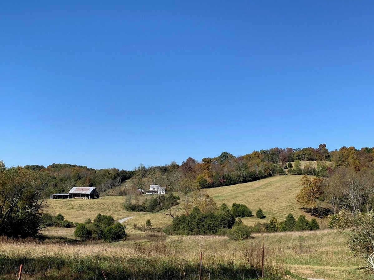 c. 1890 Log Cabin in Ronceverte, WV - Old House Dreams
