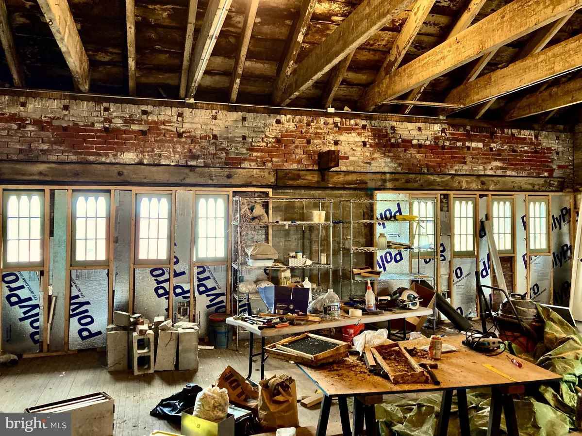 1895 Firehouse in Philadelphia, PA - Old House Dreams