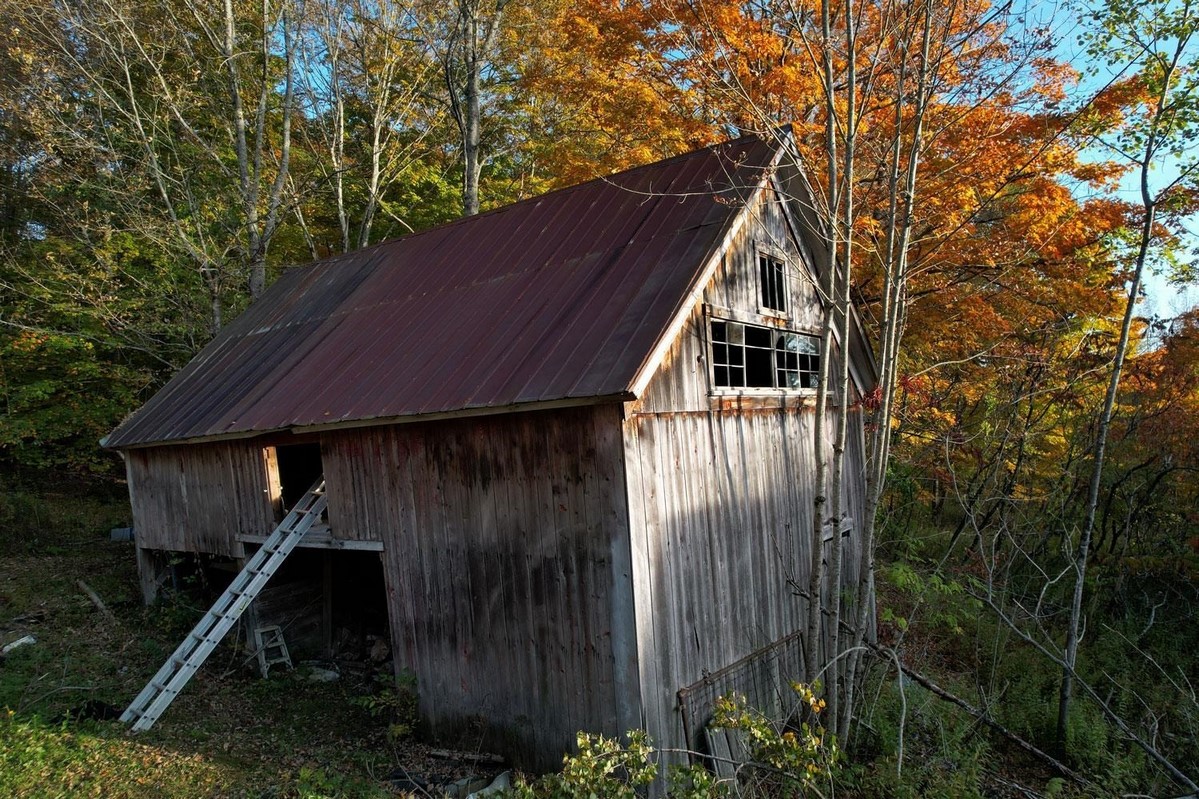 c. 1820 in Rumney, NH - Old House Dreams