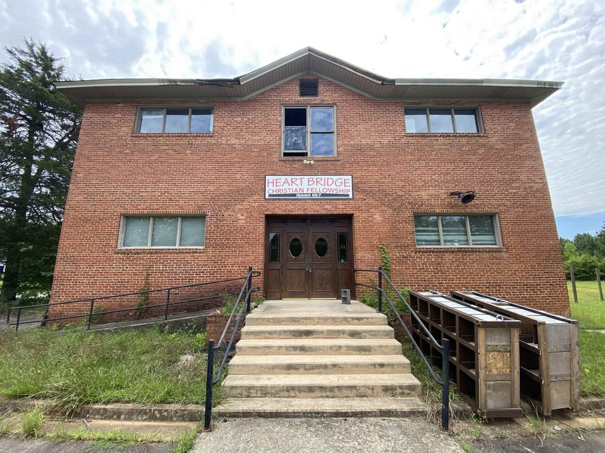School in Gaffney, SC - Old House Dreams