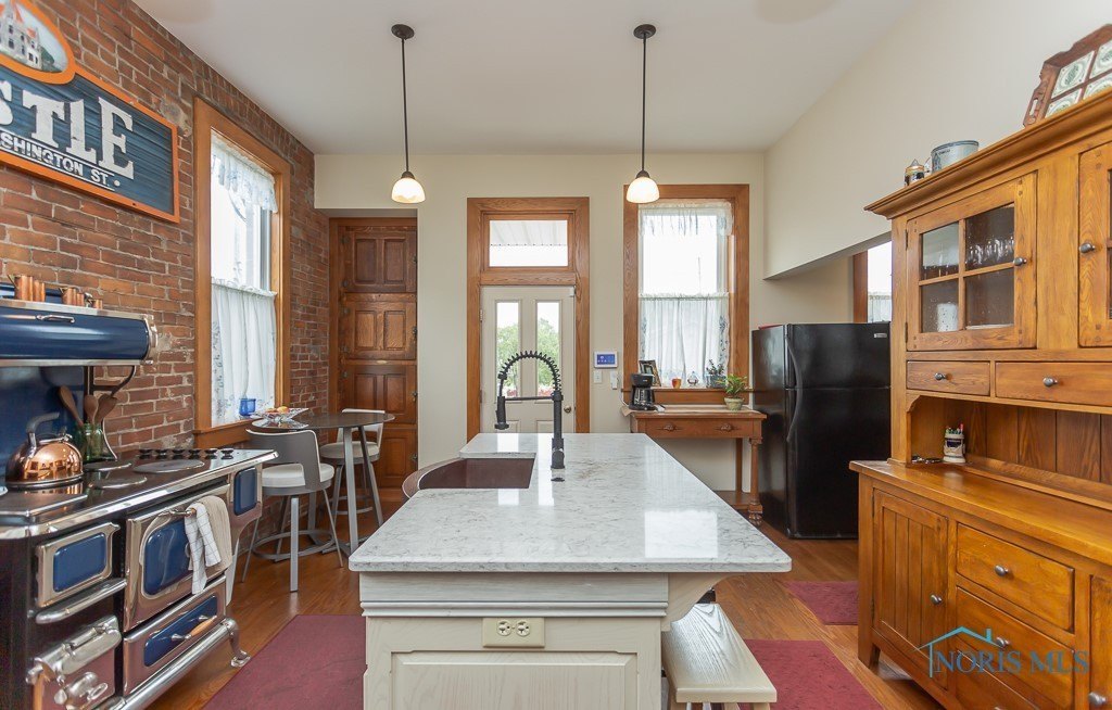 1898 Chateauesque in Van Wert, OH - Old House Dreams