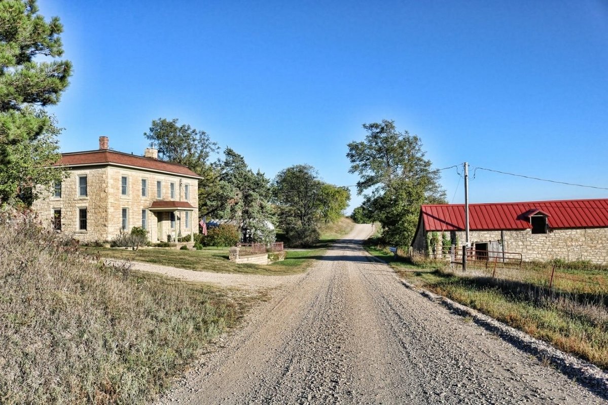 1872 in Alma, KS - Old House Dreams
