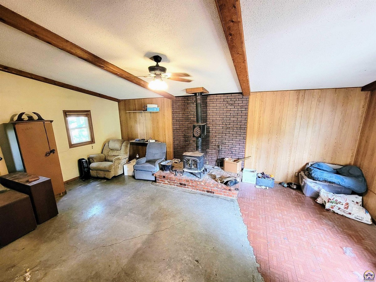 Bern, KS - Old House Dreams