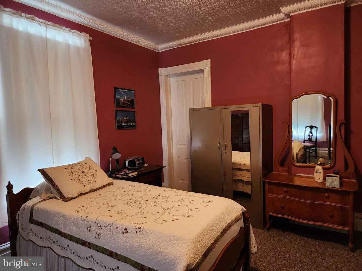 c. 1890 in Mount Savage, MD - Old House Dreams