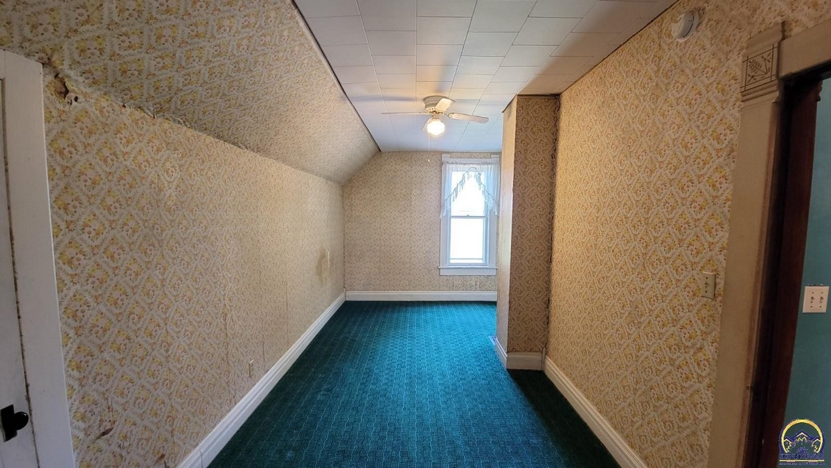 Bern, KS - Old House Dreams