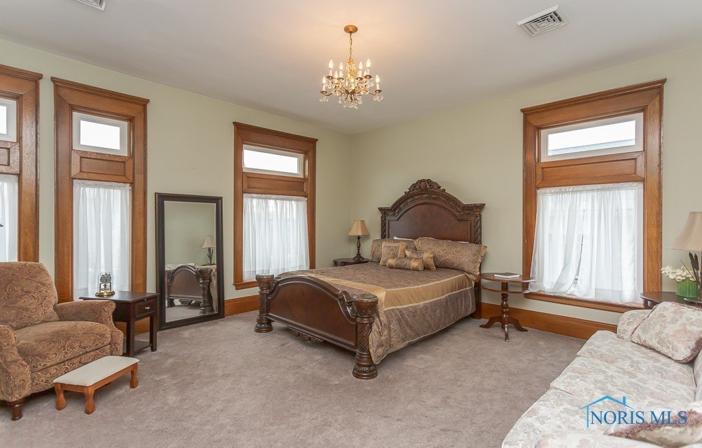 1898 Chateauesque in Van Wert, OH - Old House Dreams