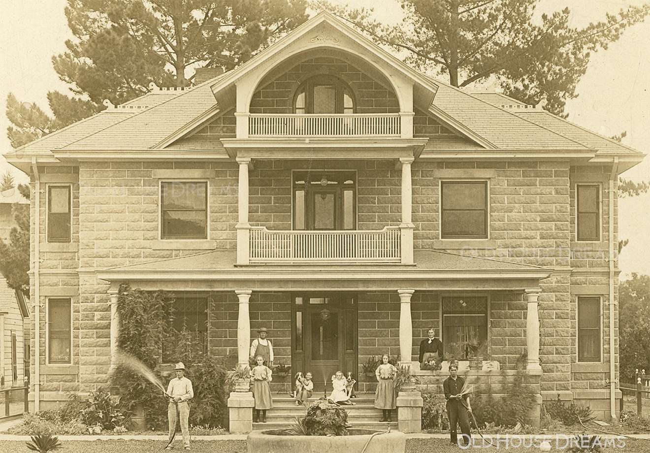 Category: Flash Back - Old House Dreams
