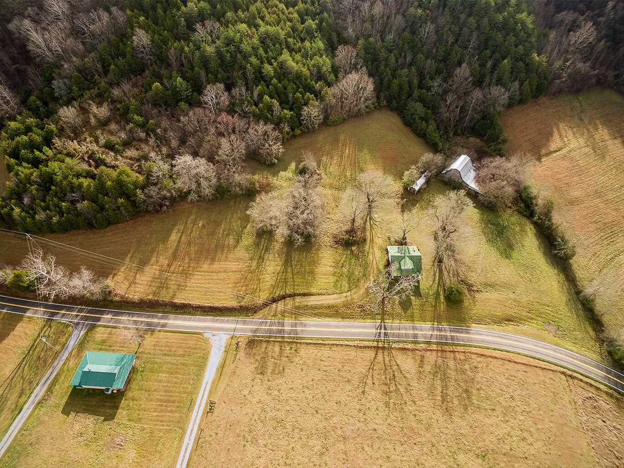 c. 1920 Craftsman in Mosheim, TN - Old House Dreams