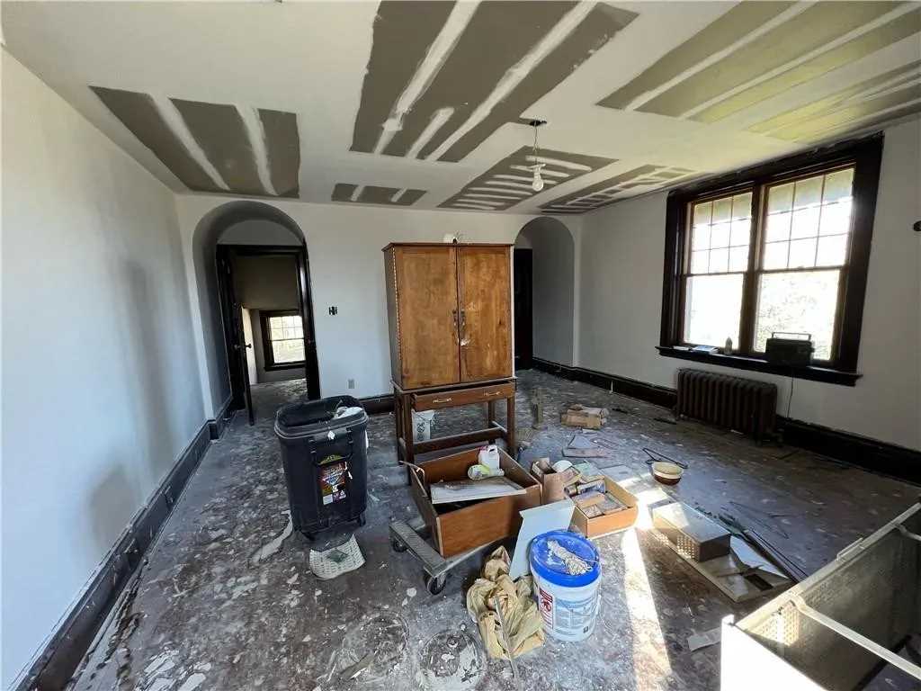 Hiller, PA - Old House Dreams