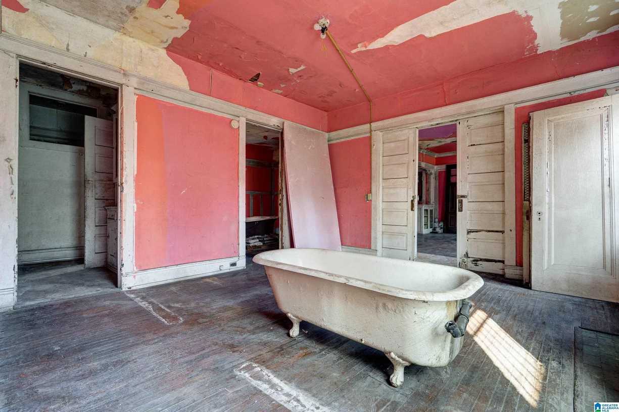 c. 1912 in Birmingham, AL - Old House Dreams