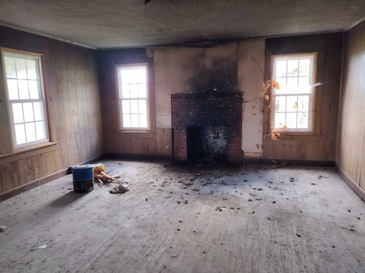 c. 1920 Craftsman in Mosheim, TN - Old House Dreams
