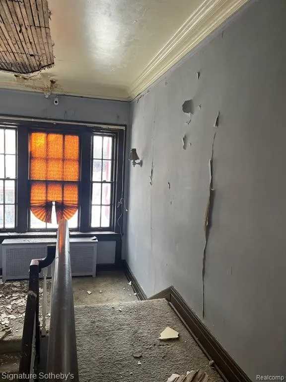 1913 Colonial Revival in Detroit, MI - Old House Dreams