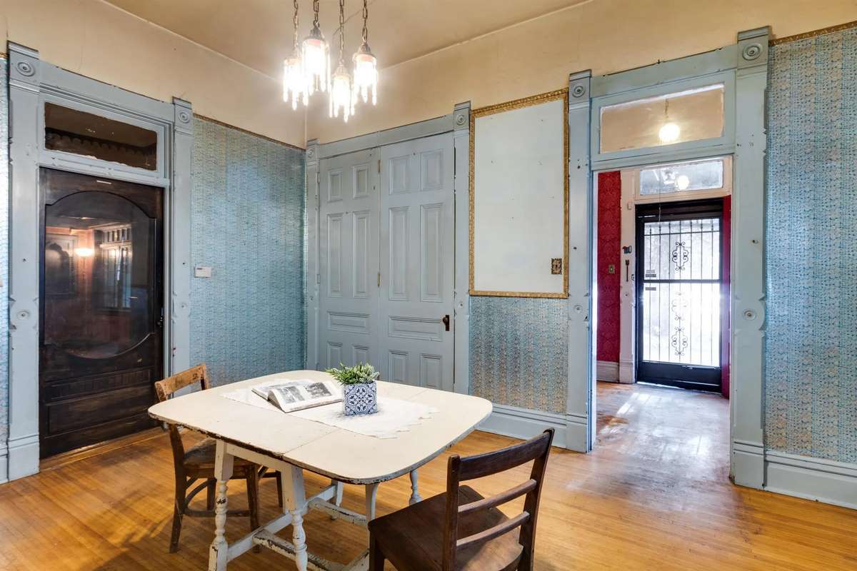 1889 Queen Anne in Spokane, WA - Old House Dreams