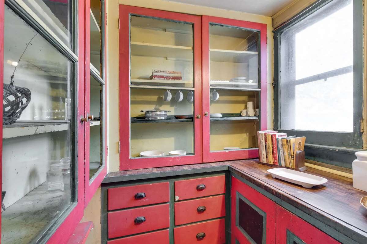 1889 Queen Anne in Spokane, WA - Old House Dreams