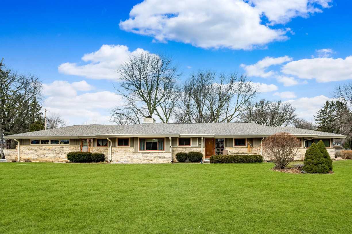 1959 Ranch in Brookfield, WI - Old House Dreams