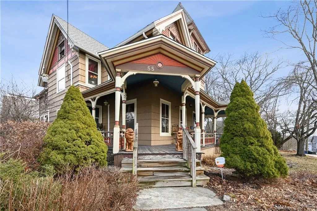 c. 1888 in Willimantic, CT - Old House Dreams