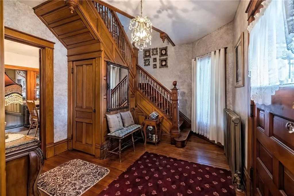 Queen Anne in Corry, PA - Old House Dreams