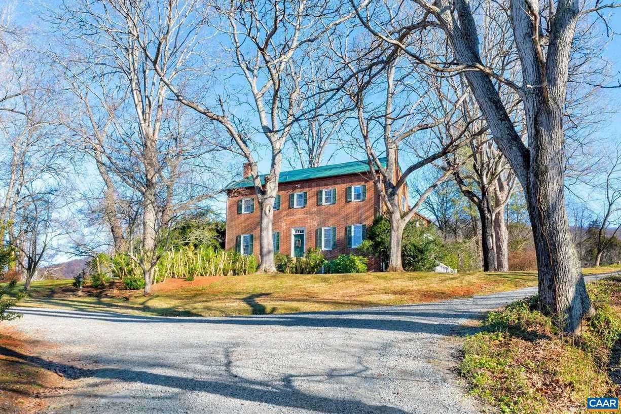 c. 1803 Federal in Charlottesville, VA - Old House Dreams